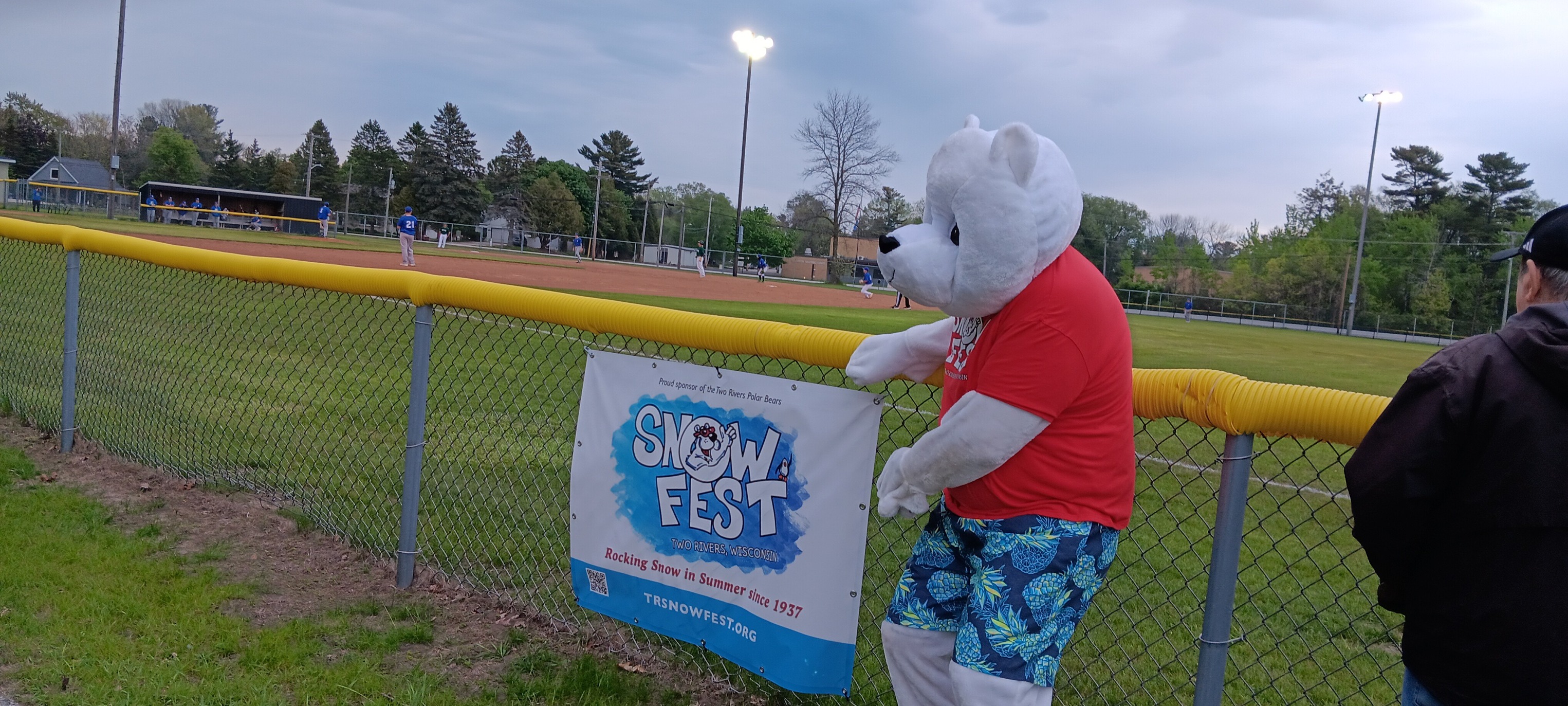 Two Rivers SnowFest | Rocking snow in summer since 1937